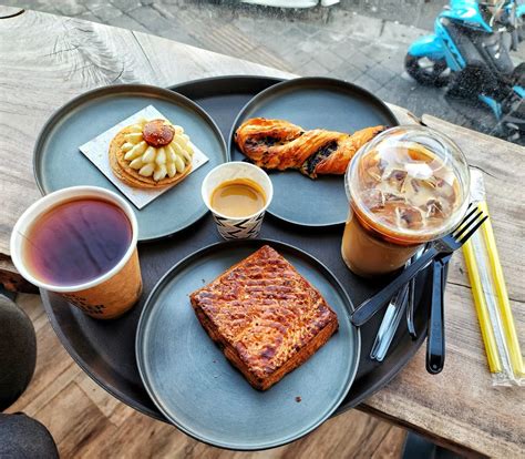 قهوه لمیز فرمانیه اطلاعات، منو و آدرس کافه گردی تهران