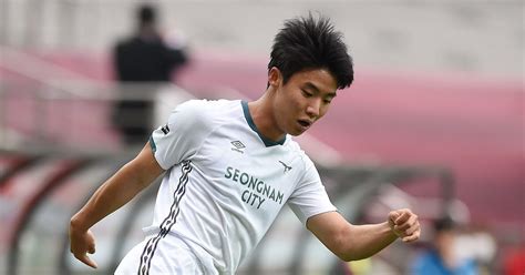 홍시후 가벼운 몸놀림[포토]