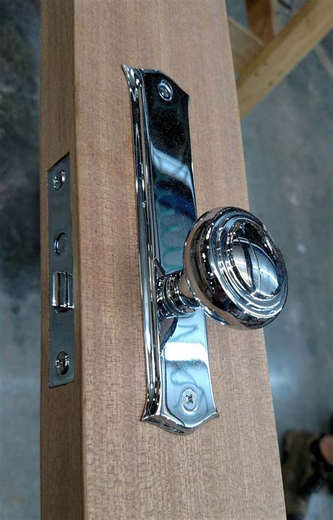 Hardware Signature Door