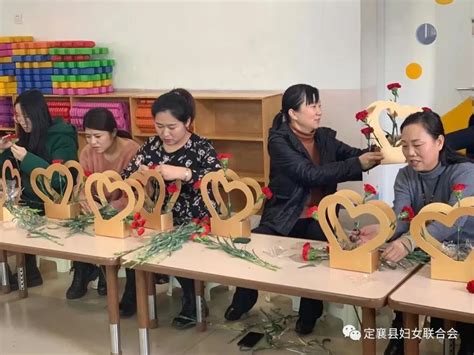 幸福像花儿一样｜县幼儿园妇女微家插花活动澎湃号·政务澎湃新闻 The Paper