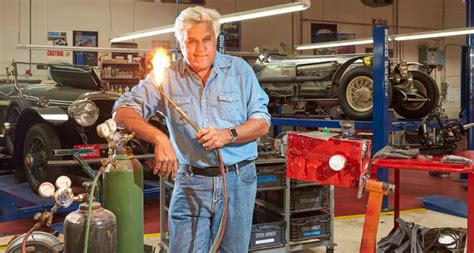All We Know Hes Alive Jay Leno Seriously Burned In Car Fire Acnews