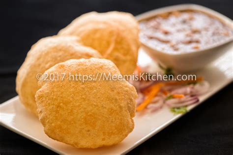 Rava Poori Sooji Rava Puri Meemiskitchen