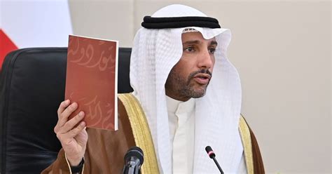 مرزوق الغانم يهاجم رئيس وزراء الكويت بشدة وجودك خطر