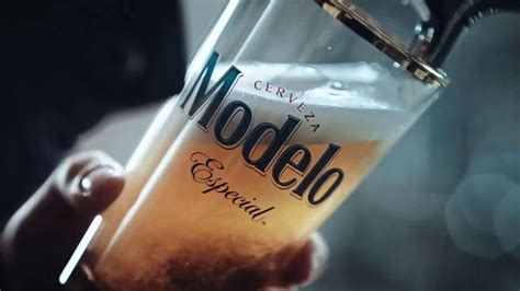 Modelo Tv Commercial Fighting For Respect With Pilot Olga Custodio