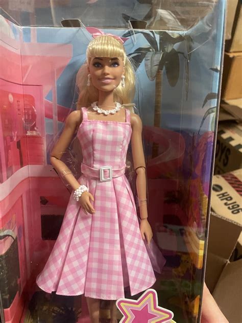 Новая Барби потретка Марго Робби Dollland куклы и красота Дзен