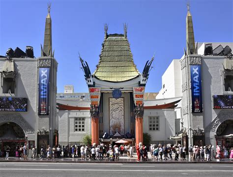 Las Most Beautiful And Historic Theaters To Visit The La Girl