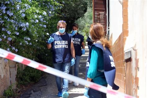 Uccide il cognato a colpi d ascia per questioni di proprietà la Repubblica