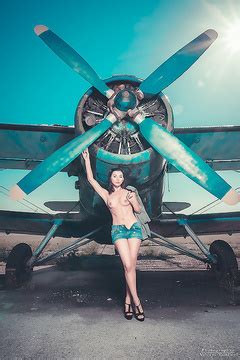 Babes Like To Fly Pics