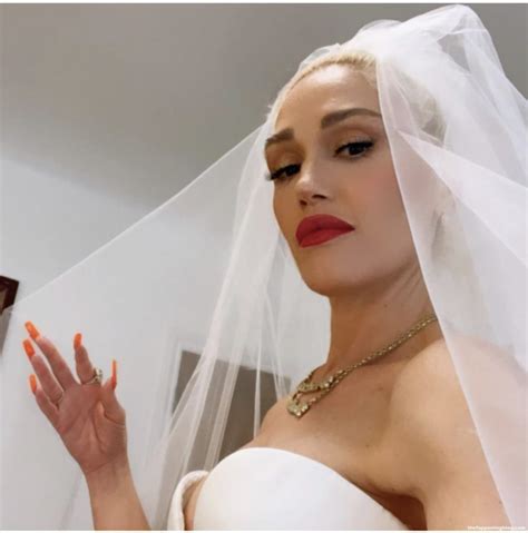 Gwen Stefani Nip Slip 1 Photo Onlyfans Leaked Nudes