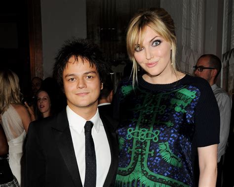 Why You Should Date Taller Women And Women Should Date Shorter Men