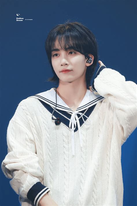 더쿠 원덬이 보고 좀 충격받은 세븐틴 정한 단발머리