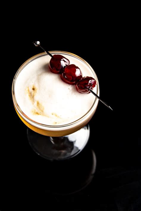 Non Alcoholic Whiskey Sour Mocktail Recipe