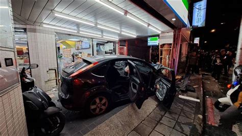 尿檢呈陽性！北市男開車撞進超商 車內藏喪屍煙彈士檢究辦