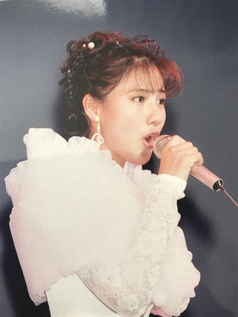 中江有里 Yuri Nakae On Twitter 「花をください」のころ。デビューイベントでたくさんの花をいただきました。
