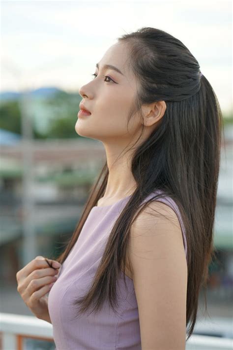 👸 𝐇𝐧𝐢𝐧 𝐎𝐨 𝐖𝐚𝐢 𝐖𝐚𝐢 🇲🇲 Gadis