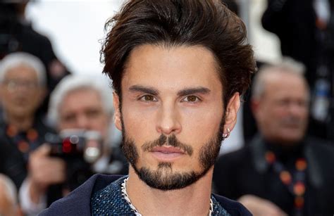 Baptiste Giabiconi Papa Il Dévoile Le Prénom De Son Bébé Elle