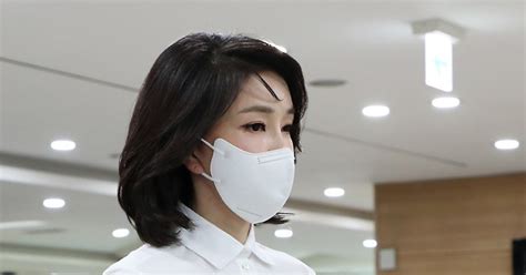 영부인이 드신 것 맞나요김건희 백 또 품절 대란 오나
