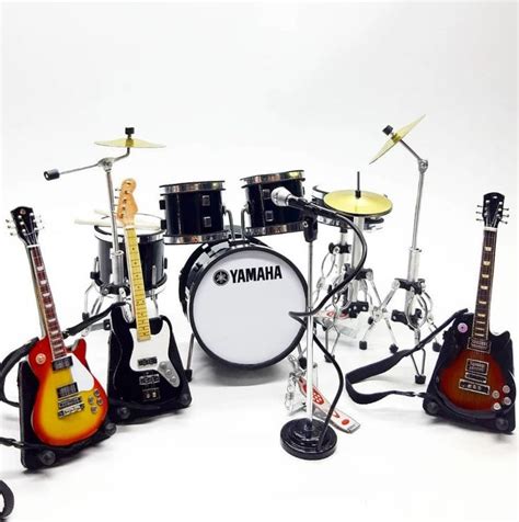 Miniature Drum Set Full Black Star 3 Guitars Free Strap Mic Musical