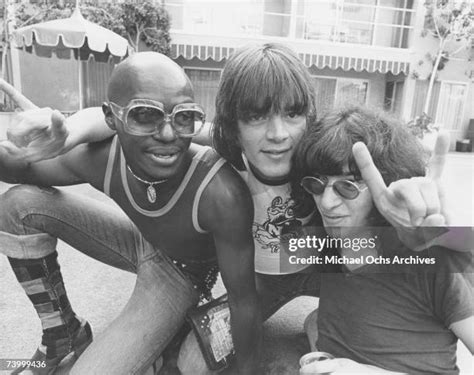 Robert Williams Singer Photos And Premium High Res Pictures Getty Images