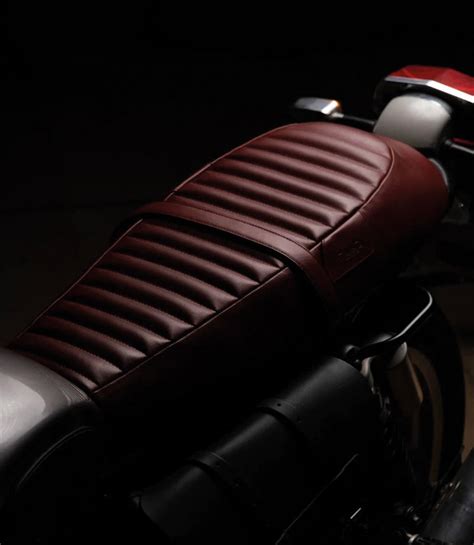Sella Interceptor Gt 650 In Pelle Cherry Red Cafetwin