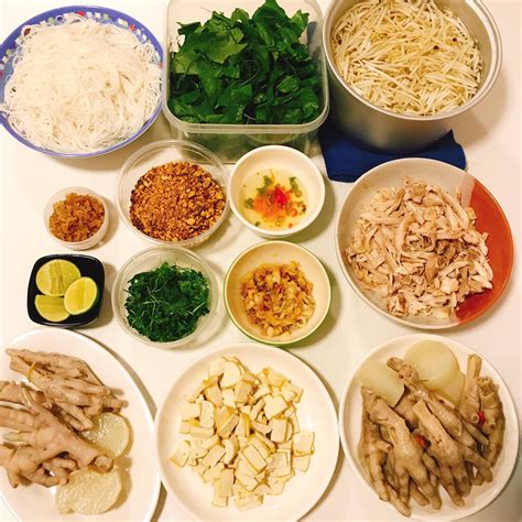 สูตร ก๋วยเตี๋ยวไก่ฉีก พร้อมวิธีทำโดย Noosu Zaa