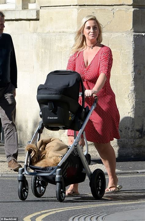 Josie Gibson Picture Exclusive Big Brother Star Breastfeeds Her