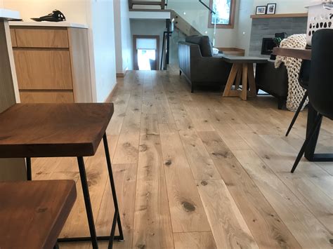 Wide Plank Natural Wood Flooring Flooring Tips