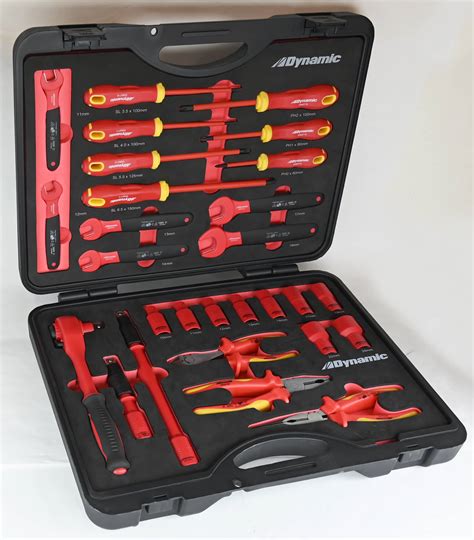 Dynamic® Introduces 28 Piece Insulated Tool Set Extreme How To