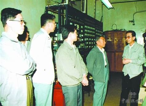 院士馆 中国工程院院士 化工、冶金与材料工程学部 武胜