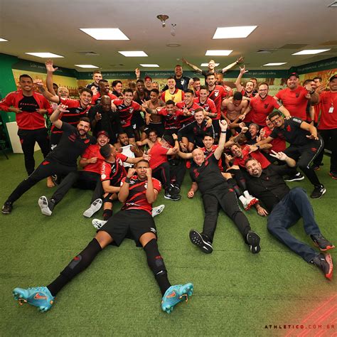 Athletico Paranaense on Twitter Essa foto tá MARAVILHOSA José