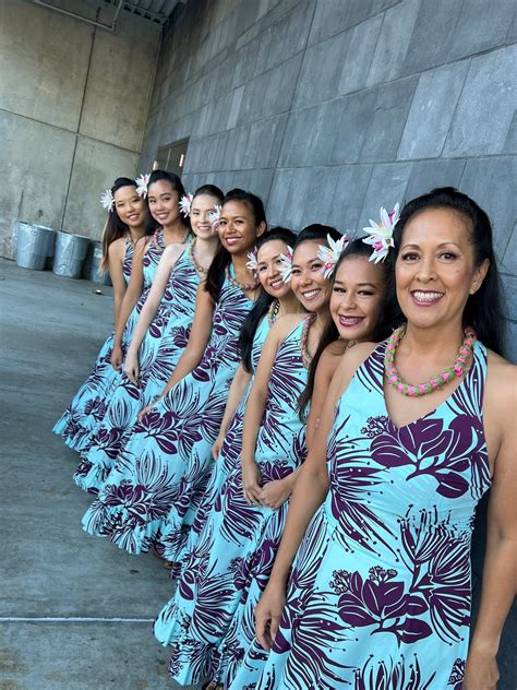 Classes — Hālau Hula O Kāhealani
