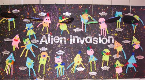 Alien Invasion Classroom Display Photo Sparklebox