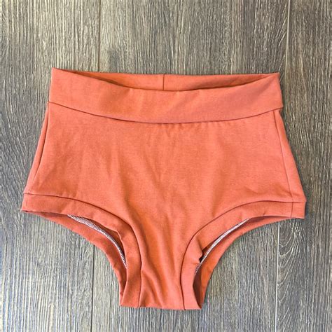 Women Farmhouse Stitched