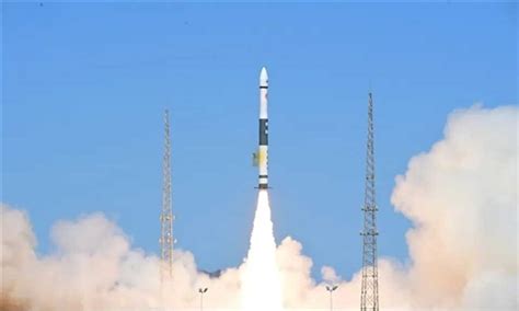 一箭四星！快舟一号甲第21次发射成功：这火箭有点绿凤凰网湖北凤凰网