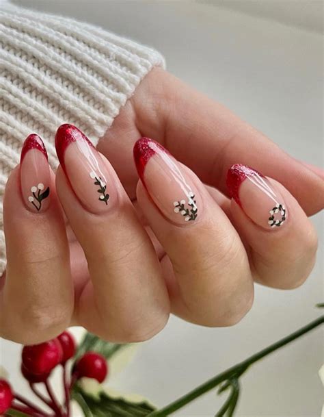Winter Wonders 49 Festive Christmas Nail Art Designs Mistletoe Red