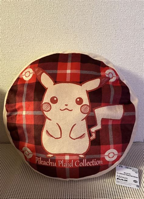 Yahooオークション ポケットモンスター リバーシブルクッション 〜p