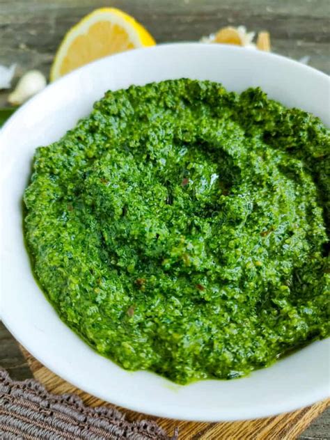 Simple Spinach Almond Pesto With Basil Go Healthy Ever After