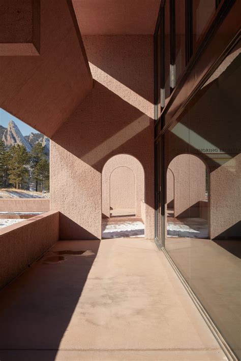 Im Peis Mesa Lab Captured In New Photographs