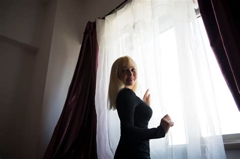 Sexy Russian Blonde Escort Lily 971525950371 Dubai Bunnies