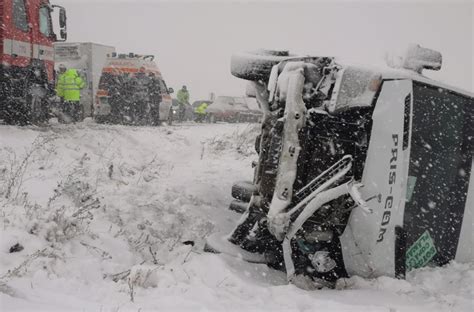 ACCIDENT cu un mort și cinci răniți pe drumul Botoșani Tg Frumos FOTO