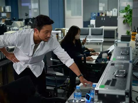 A Killer Paradox Choi Woo Shik And Son Suk Ku Look Intense In Bts Pics