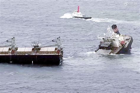 200米长货船在日本海域断成两截21人获救有中国籍船员 图说世界 龙腾网