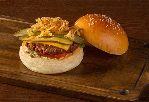 Alternative Burger V Chops