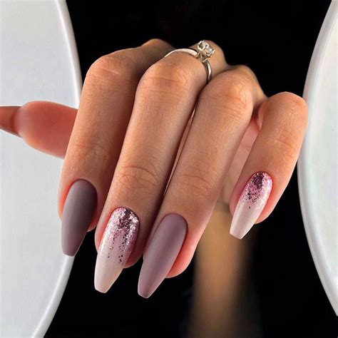 30 Mauve Color Nail Art Ideas To Look Flawless To The Fingertips Mauve Nails Coffin Nails