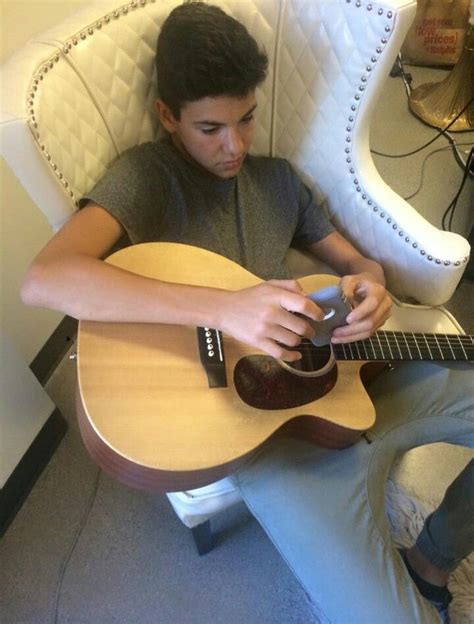 Daniel Skye Daniel Skye