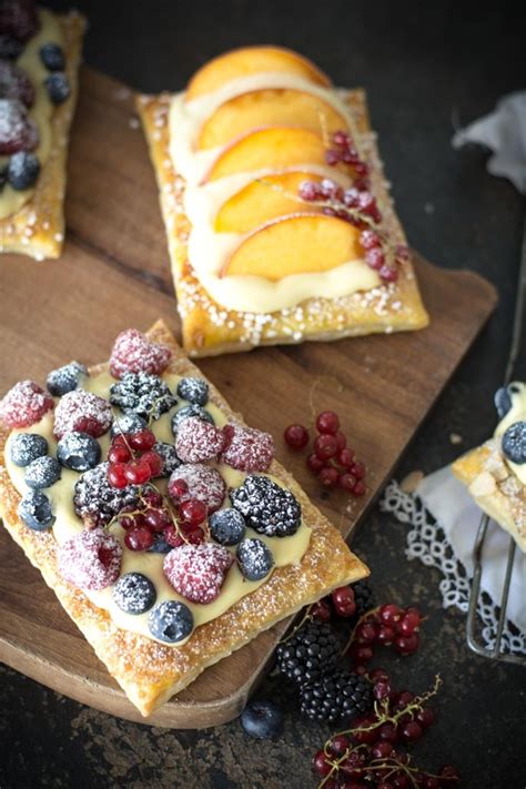 Easy Fresh Berry Puff Pastry Tarts Simply So Good