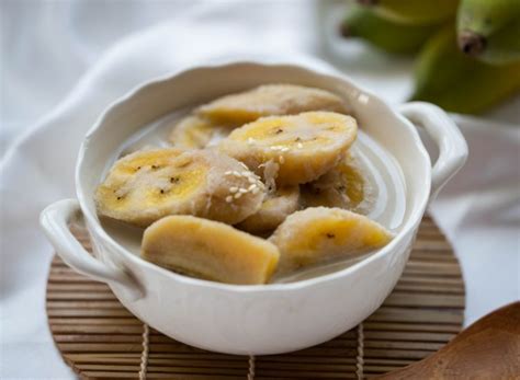 Kluay Buat Chi Recette Traditionnelle De Bananes Thaïlandaises à La