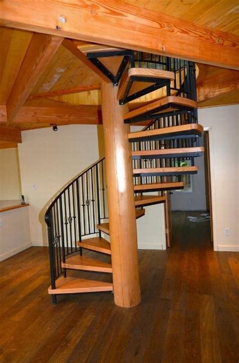 Винтовая лестница на второй этаж своими руками 10 идей с фото реализация руками