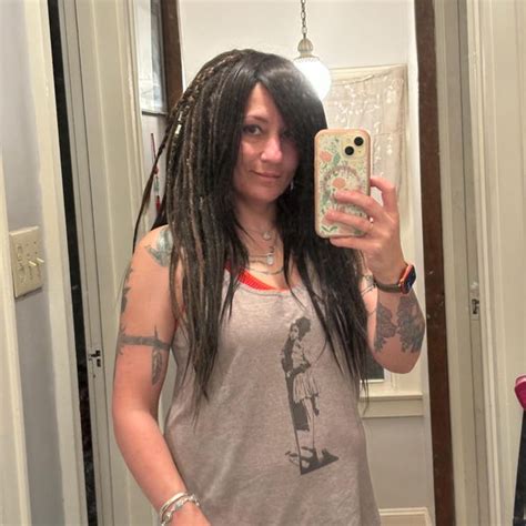 Black Wig Red Scene Wig Emo Shaggy Wig Side Part Bangs Spiky Wig