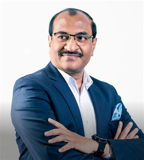 Krishnakumar Srinivasan Global